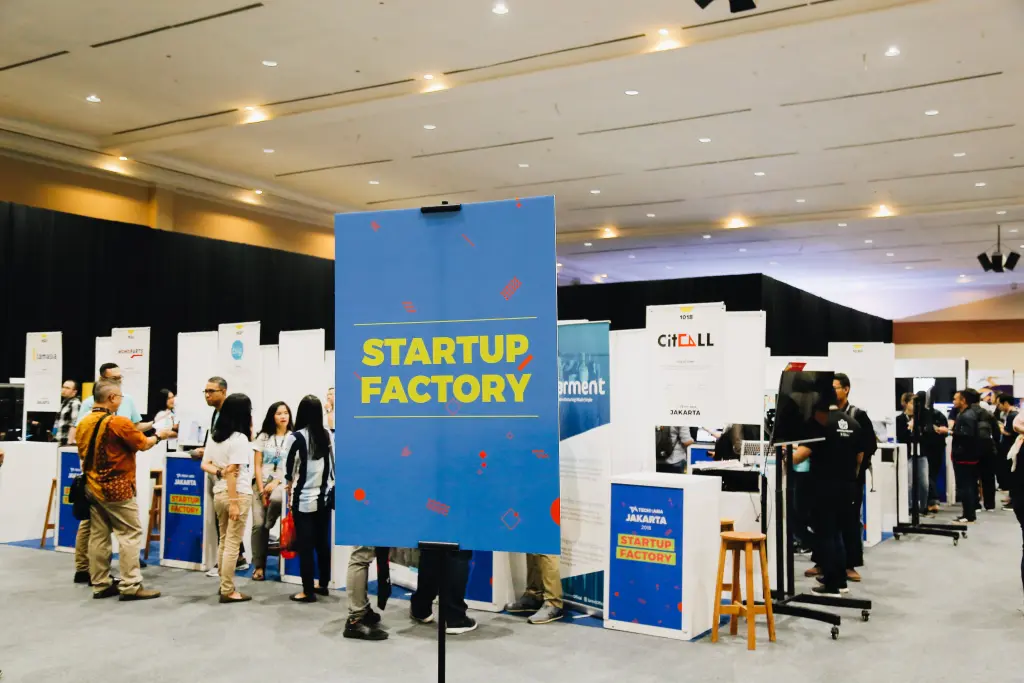 3 tips for running an optimal booth at a tech conference