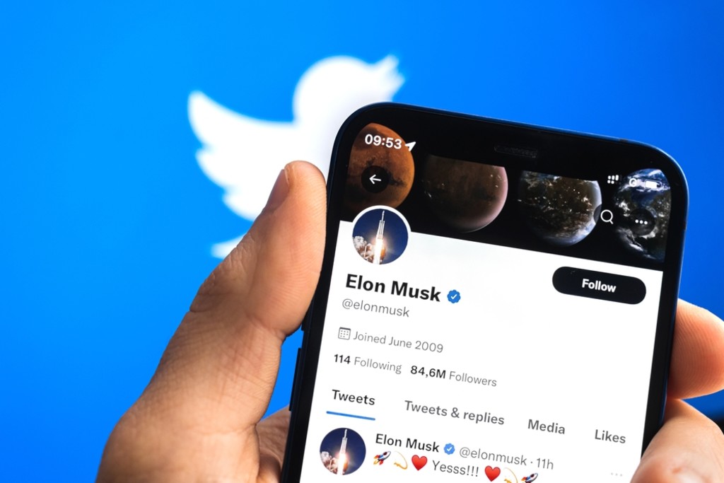In 50 Words: Elon Musk to replace Twitter bird with ‘X’ amid rebrand