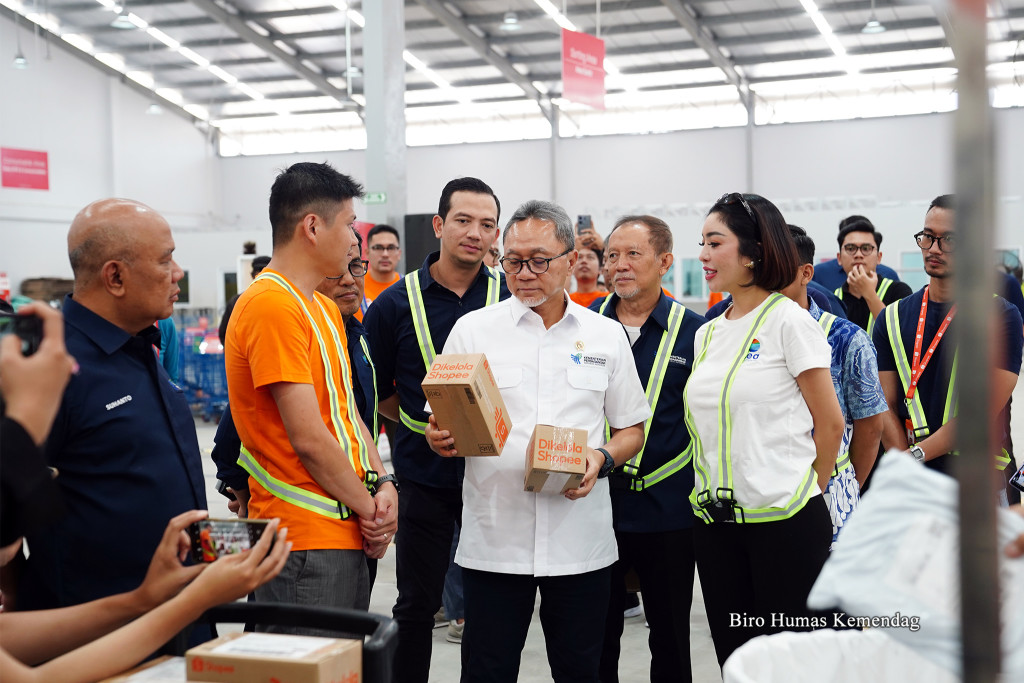 Shopee opens new export warehouse in Jakarta