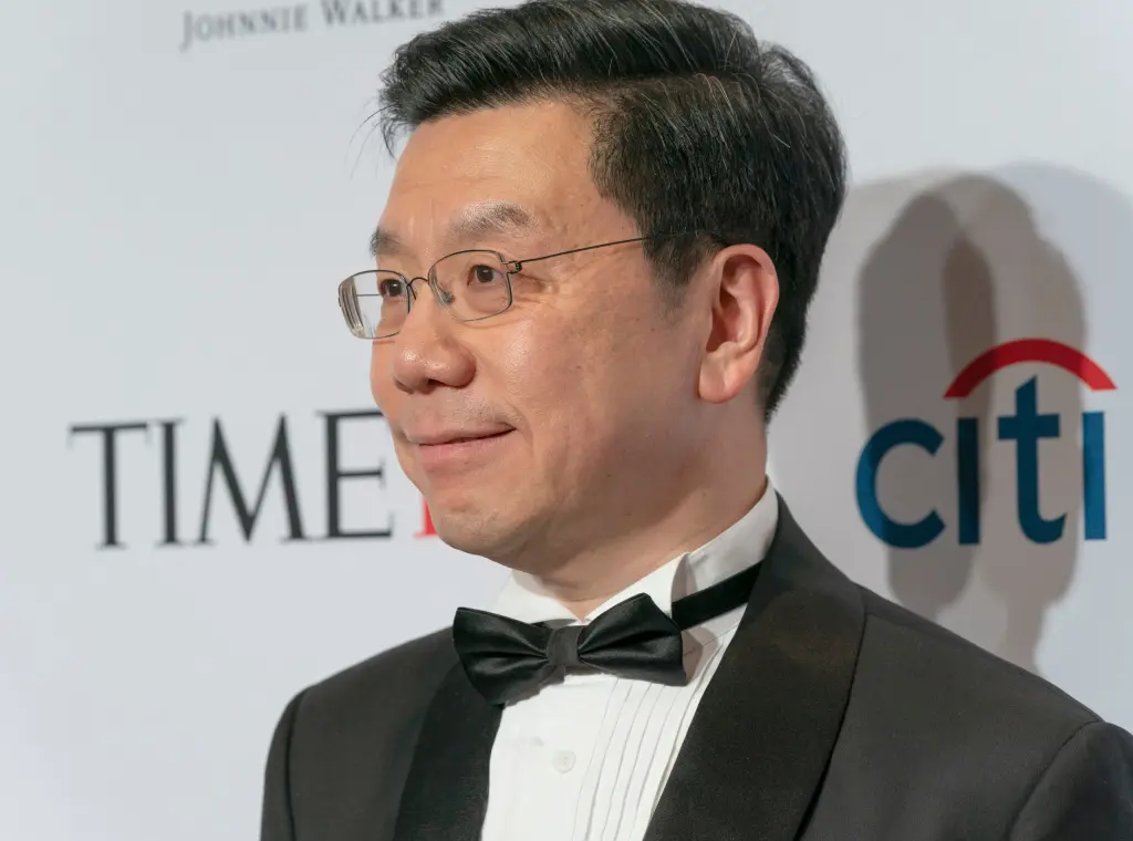 Kai-Fu Lee quit Vizzio's board days before founder's sham degree exposed