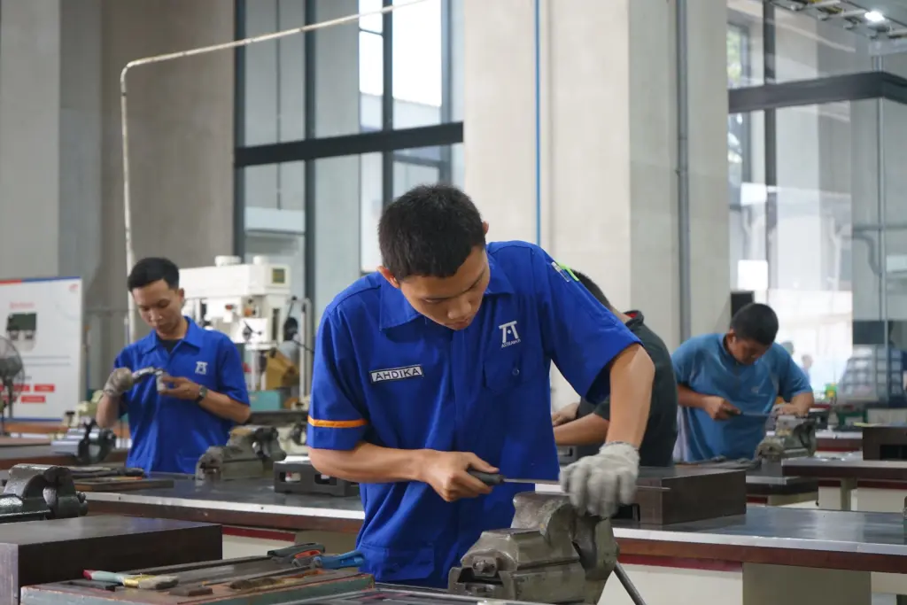 Pintar acquires 3 firms to boost overseas job placement