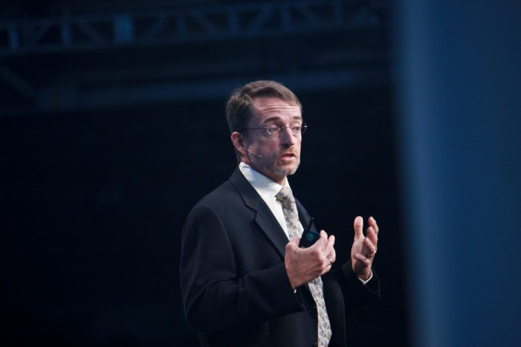 Ex-Intel CEO praises DeepSeek's model, uses it for startup