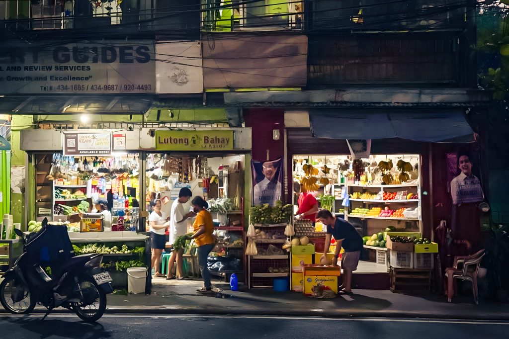 Why small shops in the Philippines shun merchant accounts