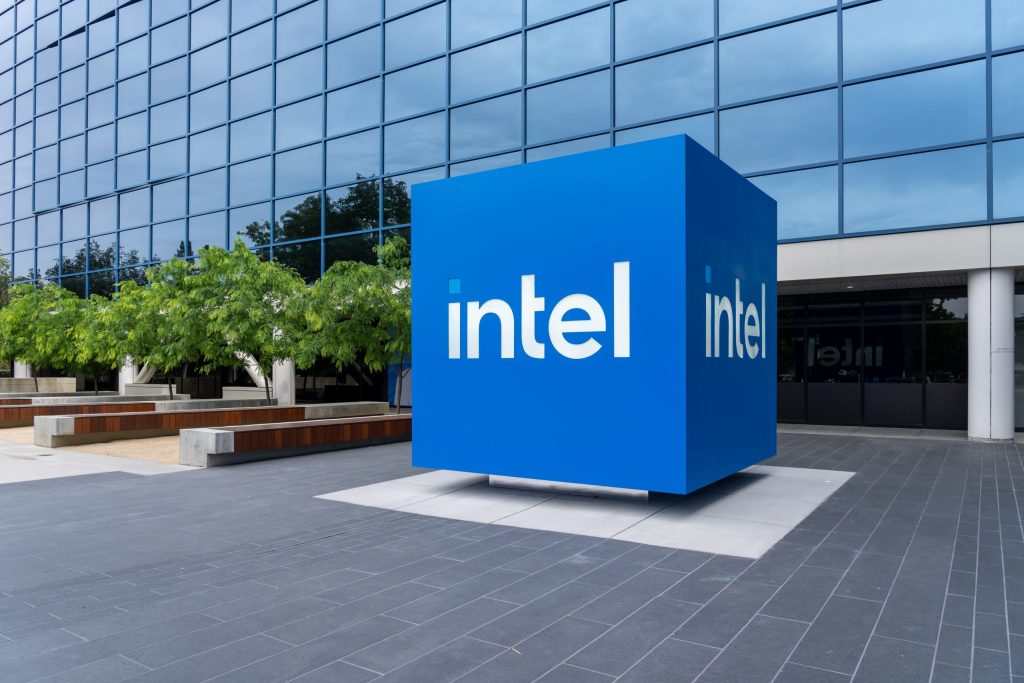 Intel layoffs, AI chip rules reshape US chip sector