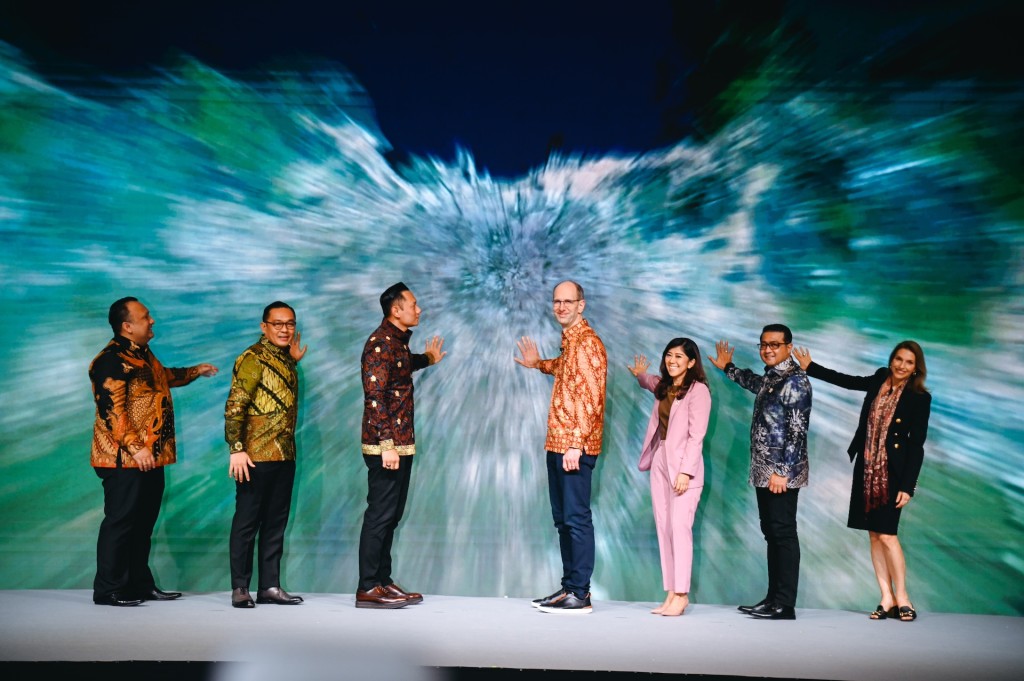 Microsoft opens its first data center in Indonesia
