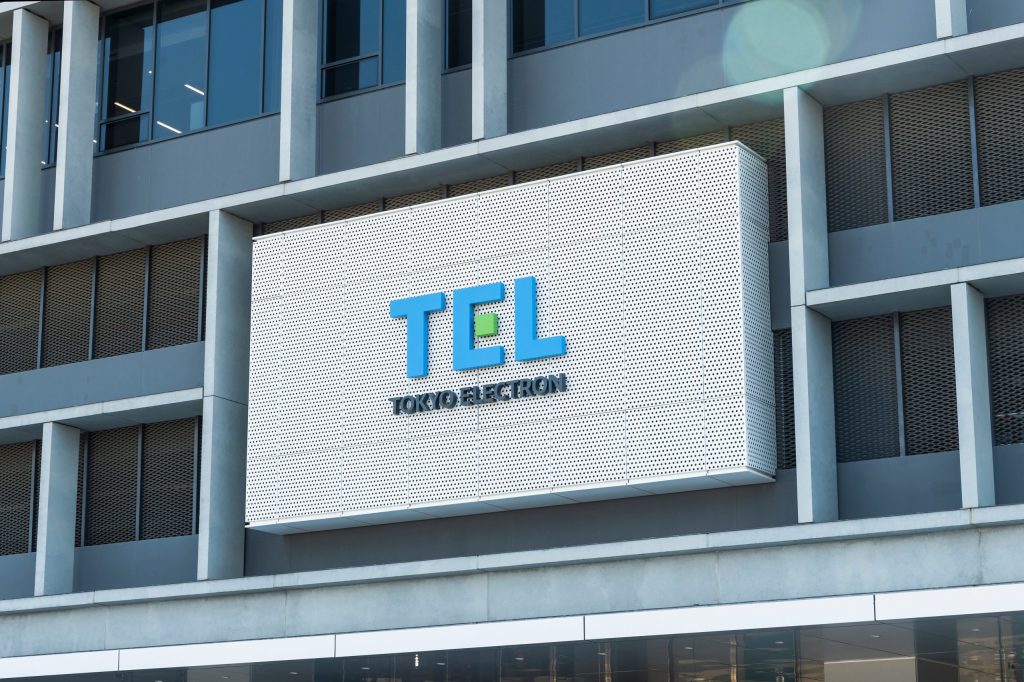 AI boom leaves Tokyo Electron trailing in chip sector