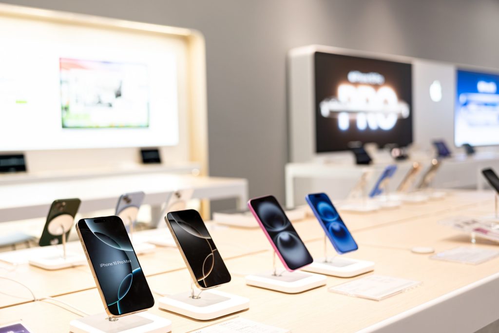 Apple starts production at India's new iPhone plant