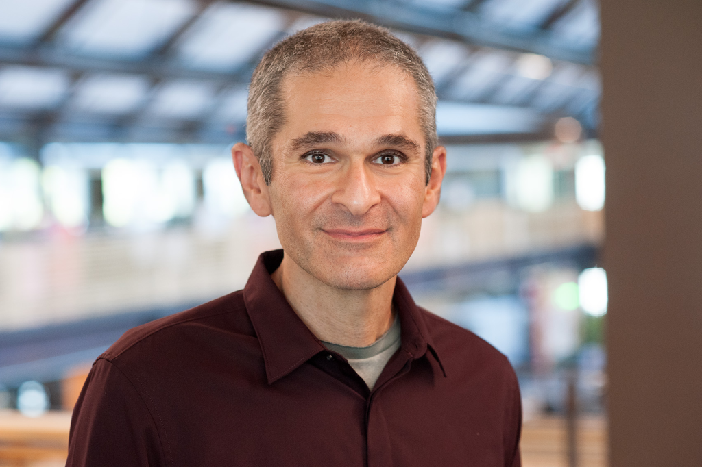 Google names new AI infrastructure chief