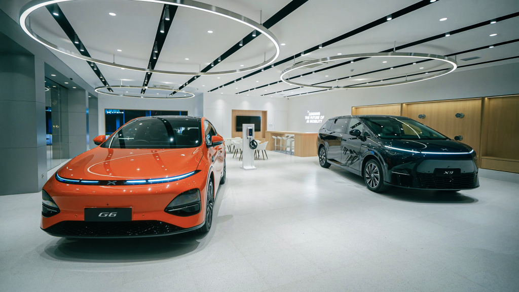 Chinese EV makers cut losses as price war persists