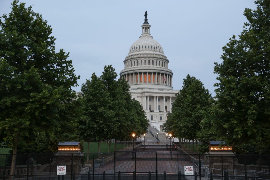 US Committee advances bill to block AI chip exports to China