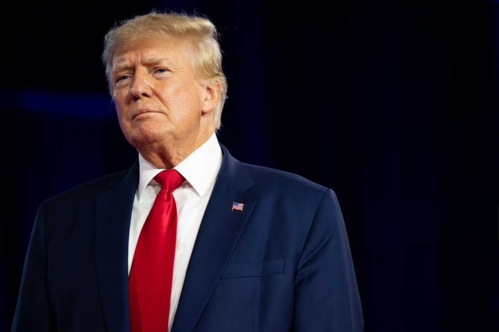 Trump pushes 245% tariff on China
