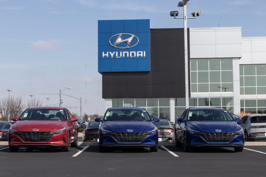 Kia, Hyundai Motor line up new EVs and hybrids for 2026