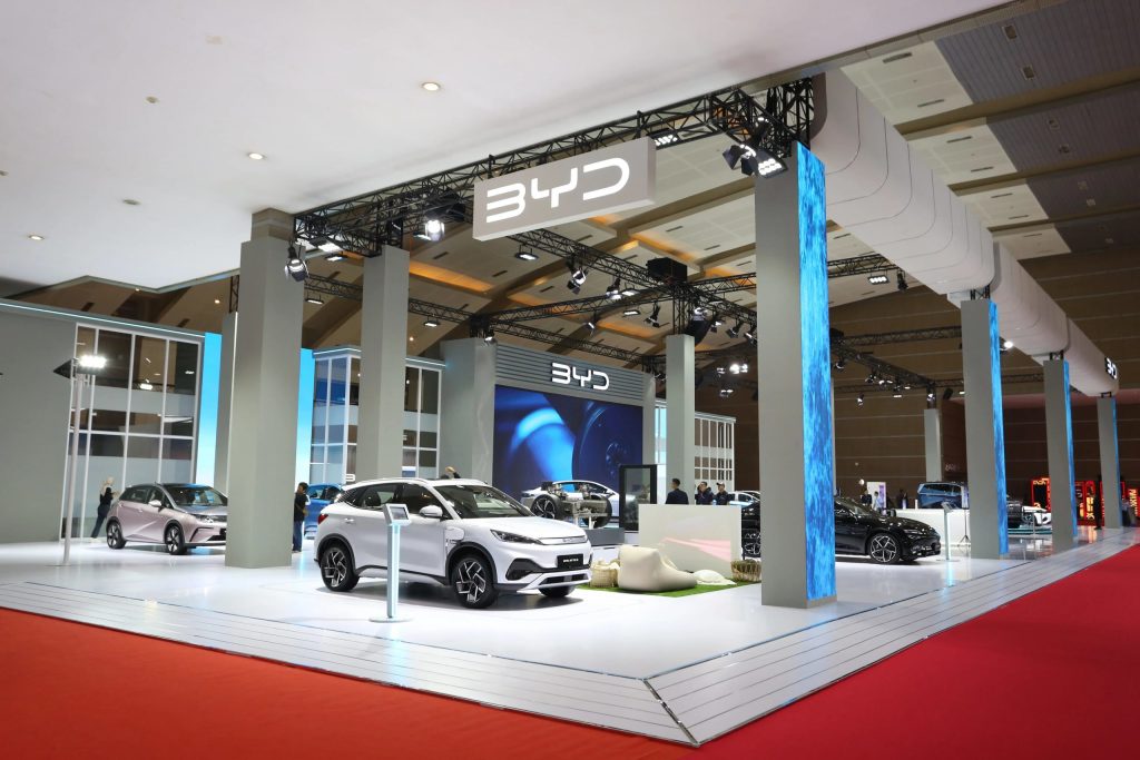 Chinese EV makers hit record 10.6% market share in Europe