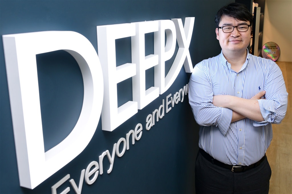 Hyundai, DeepX team up on AI platform for robots