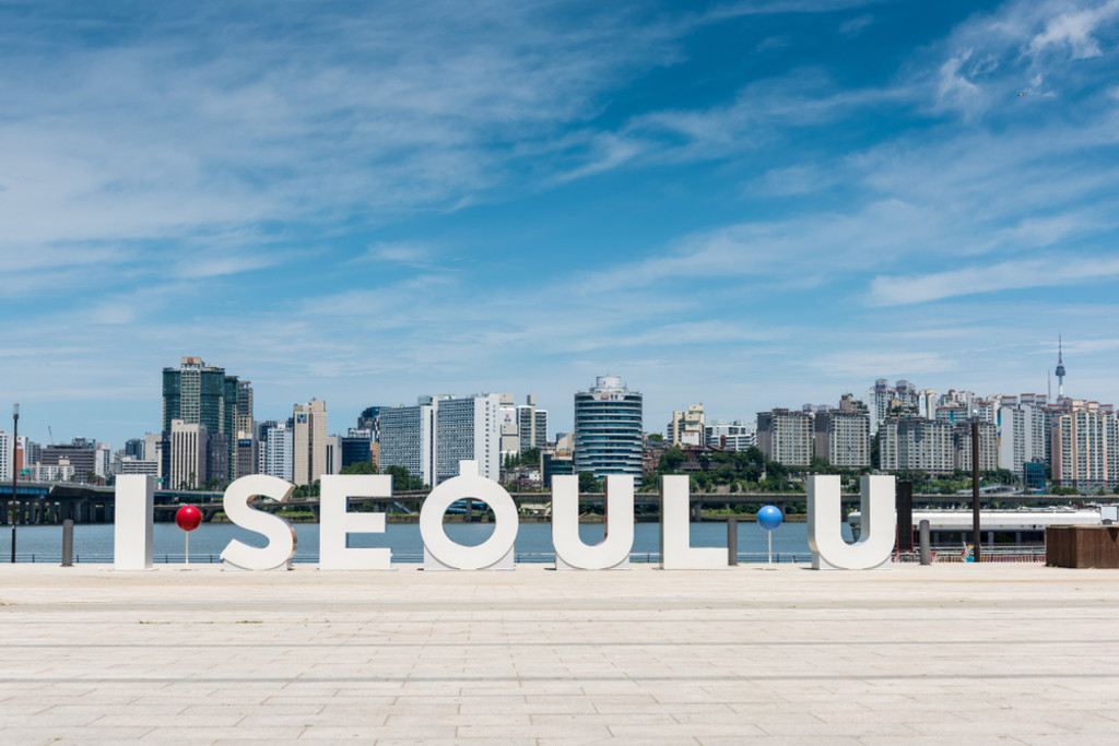 South Korea exports jump 55.6% on AI chip boom