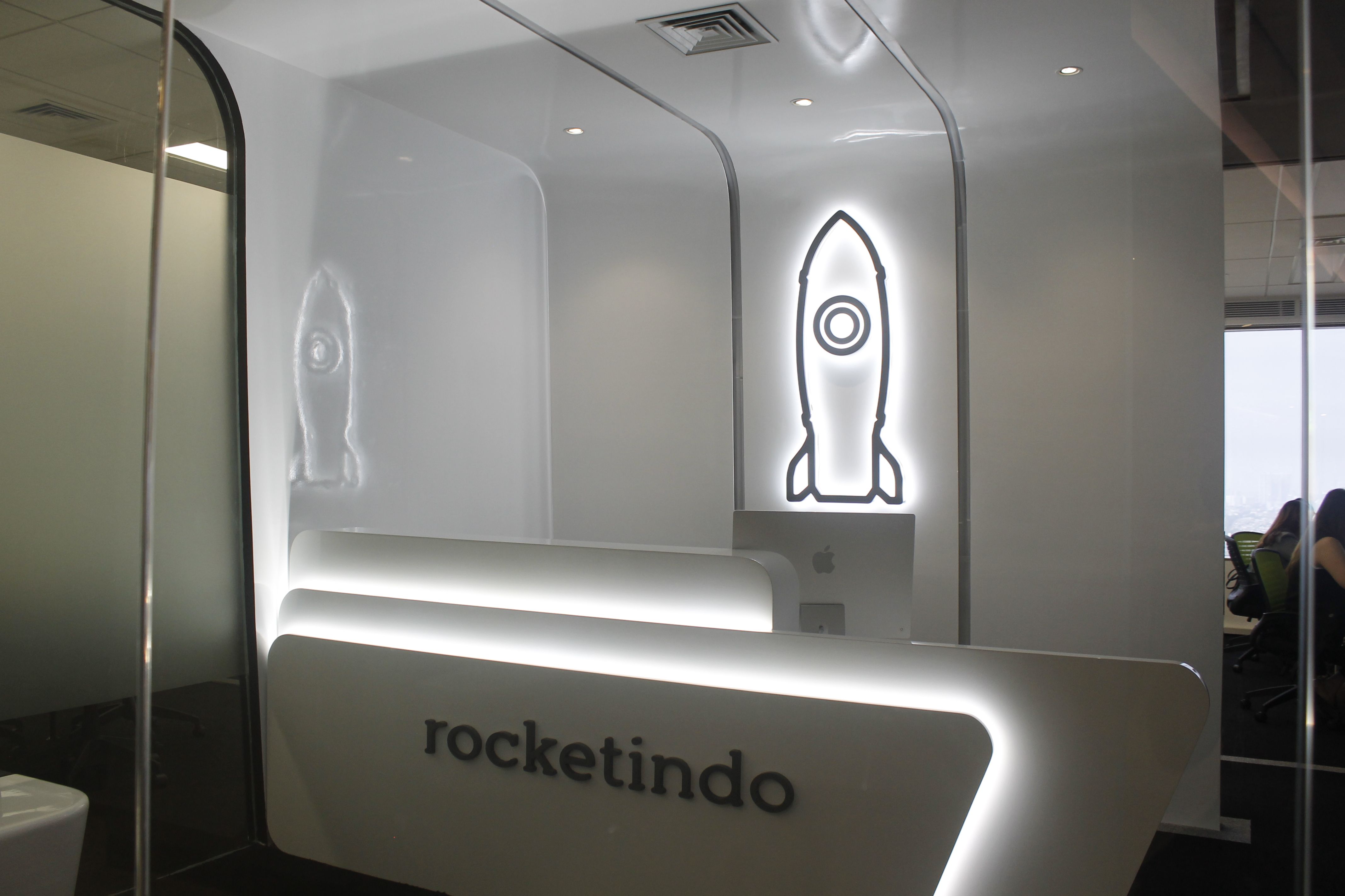 Online Sales Specialist - Day Shift at Rocketindo - Tech in Asia