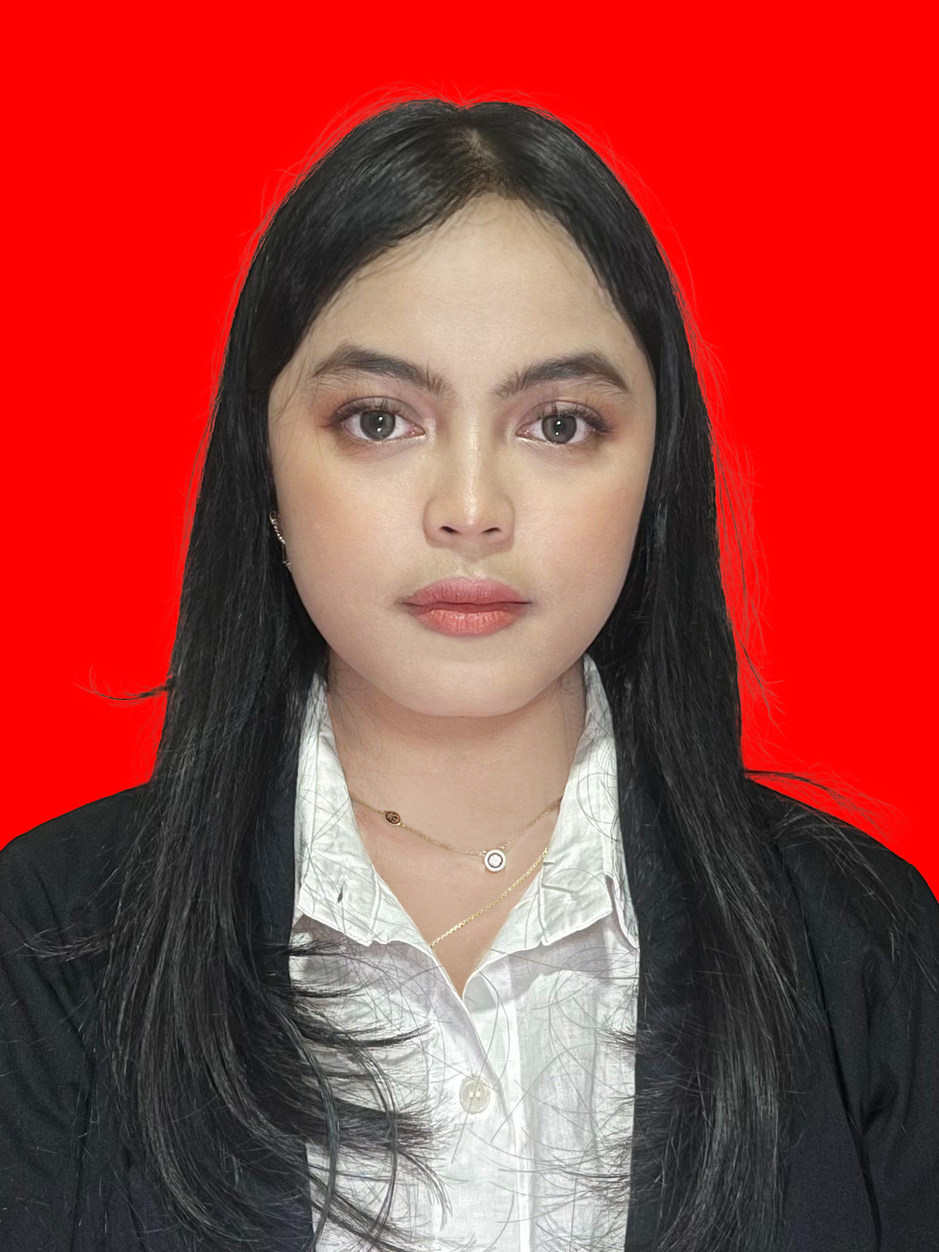 Lola Anastari - Tech in Asia