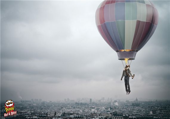 10 Visually Engaging Ads