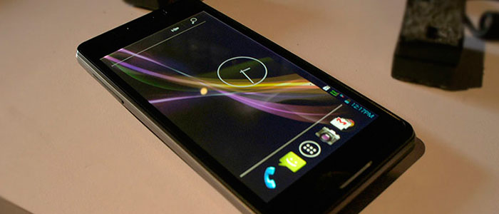 Smartfren Andromax-U Review: Laggy But Dependable