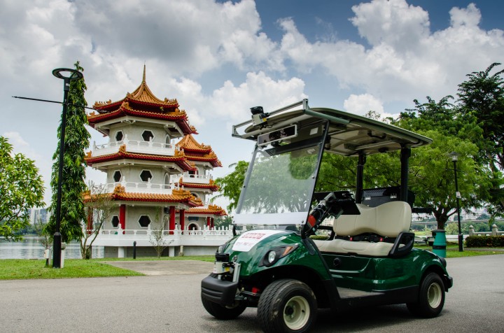 Driverless cars in Singapore's Chinese and Japanese Gardens