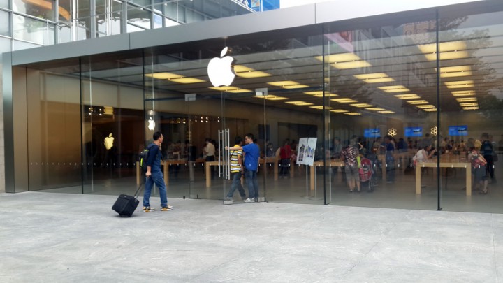 Apple set to open 5 new stores in China in next month