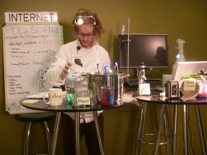 A case a day keeps the doctor aware: that’s the idea behind Daily Rounds