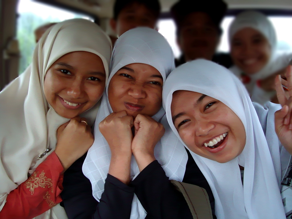 Wobe app turns women into sales agents