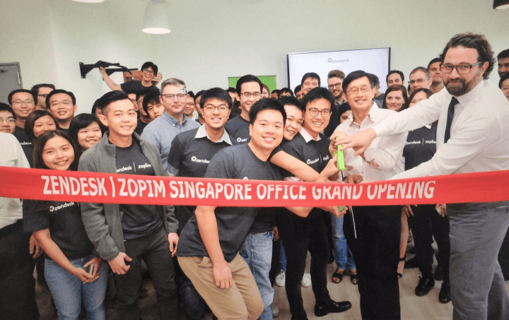 I'm Royston, CEO of Zopim, GM (Chat) of Zendesk. Ask me Anything!