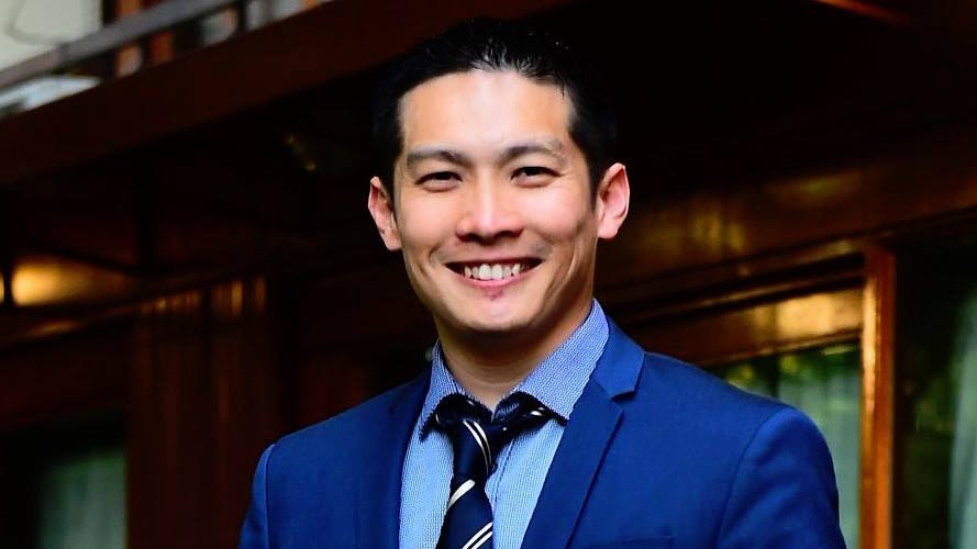 Willy Foo ran a popular Facebook page. It disappeared.