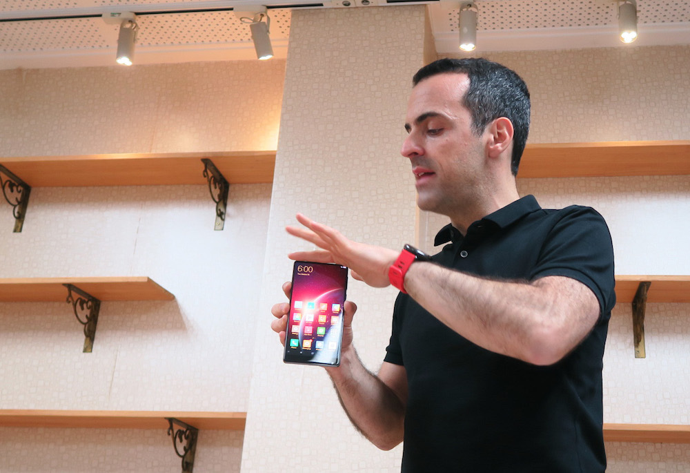 Hugo Barra talks Mi Mix, the radical bezel-less phone