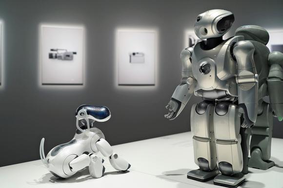 Video: Aibo the robot dog is returning as a cute, mobile smart home hub