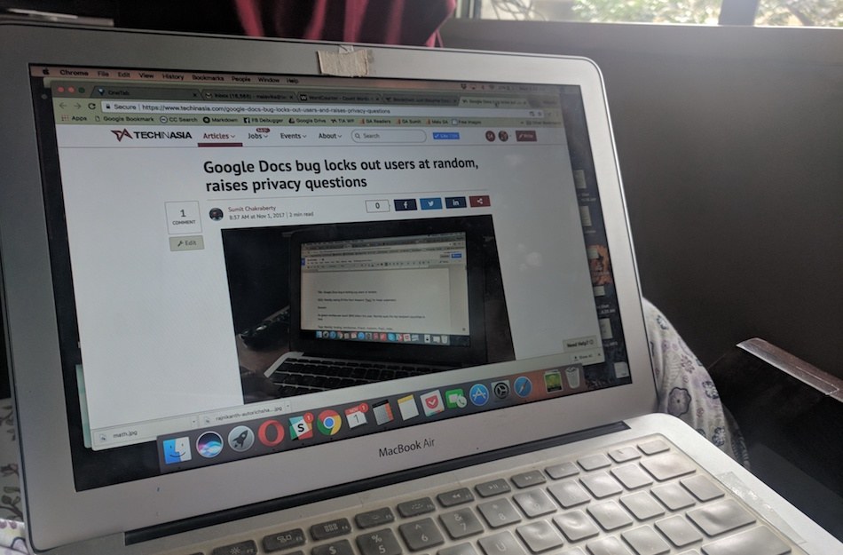 Google Docs bug locks out users, raises privacy questions Google Docs bug locks out users, raises privacy questions