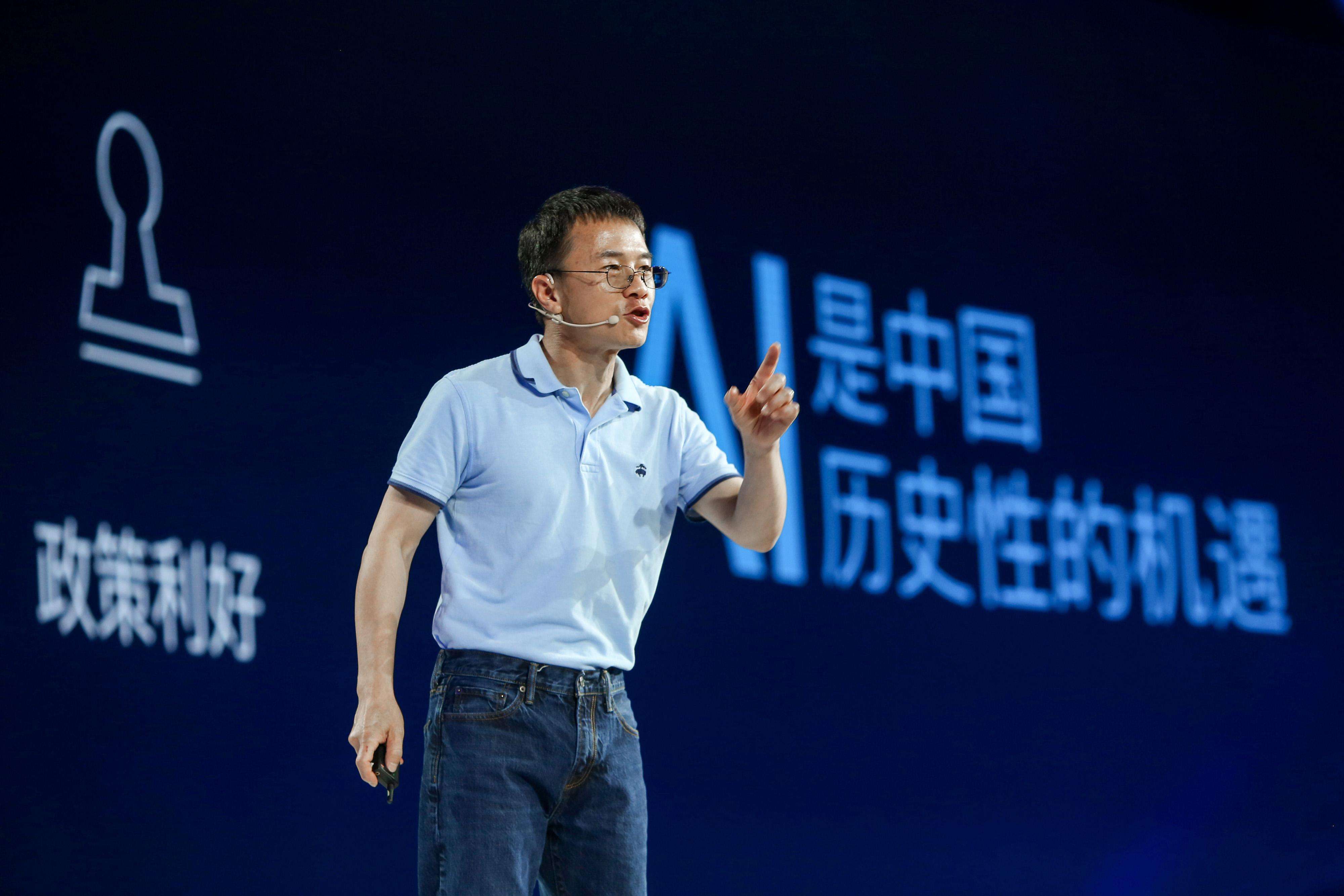 Baidu sees mixed responses to its leadership shakeup.