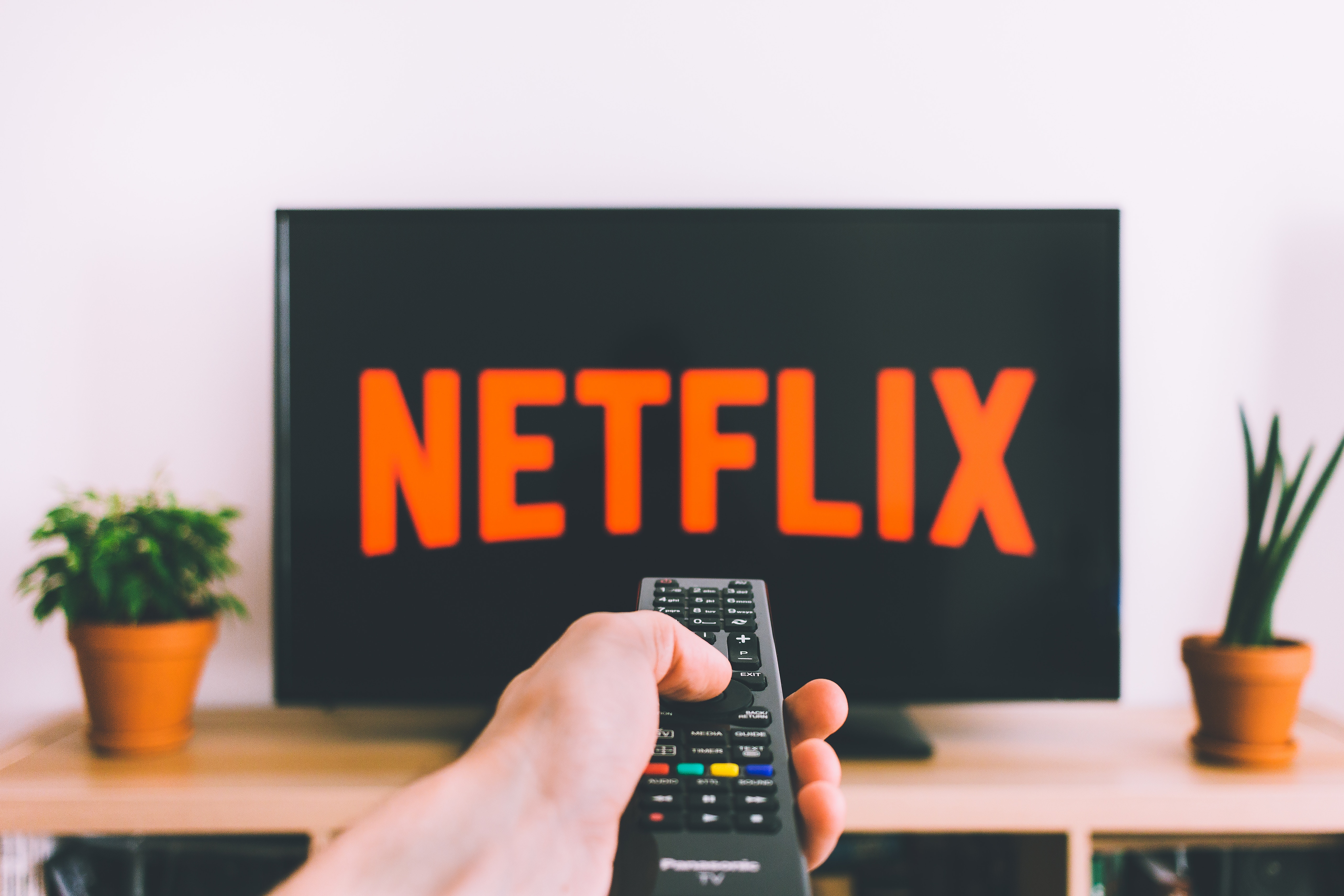 How Netflix scales their UI design as it expands to 26 languages