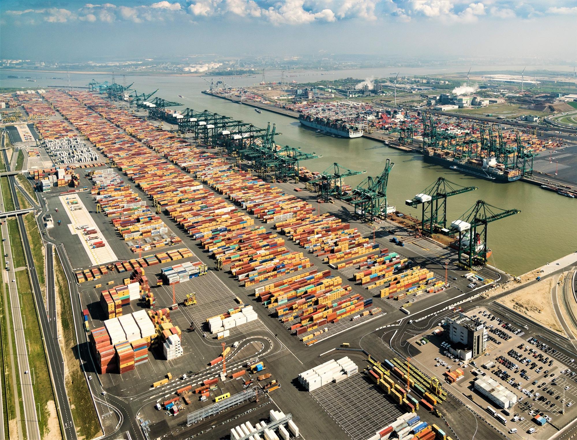 3 logtech trends that are changing the face of logistics