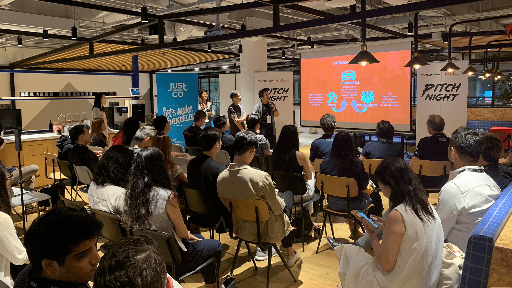 Motorist.sg wins Tech in Asia's Pitch Night