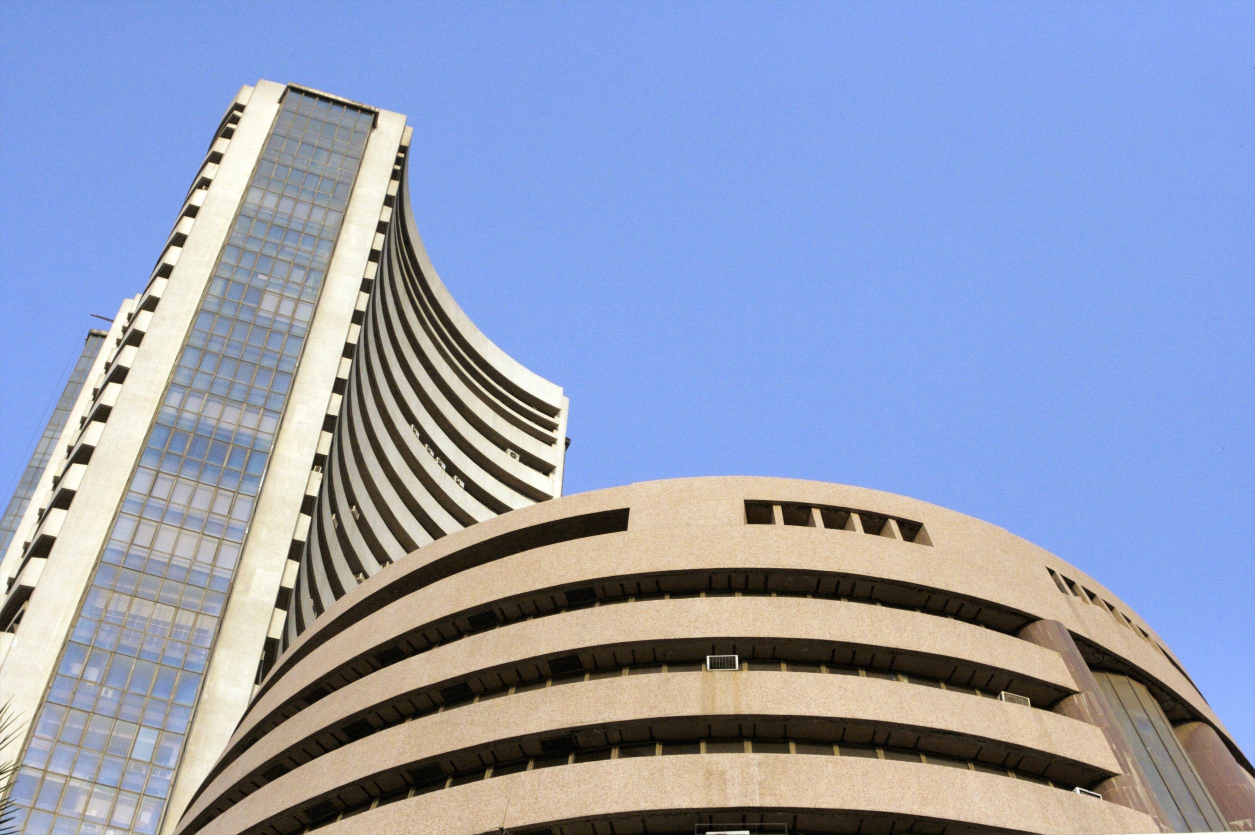 StockGro nets $5m in pre-series A round