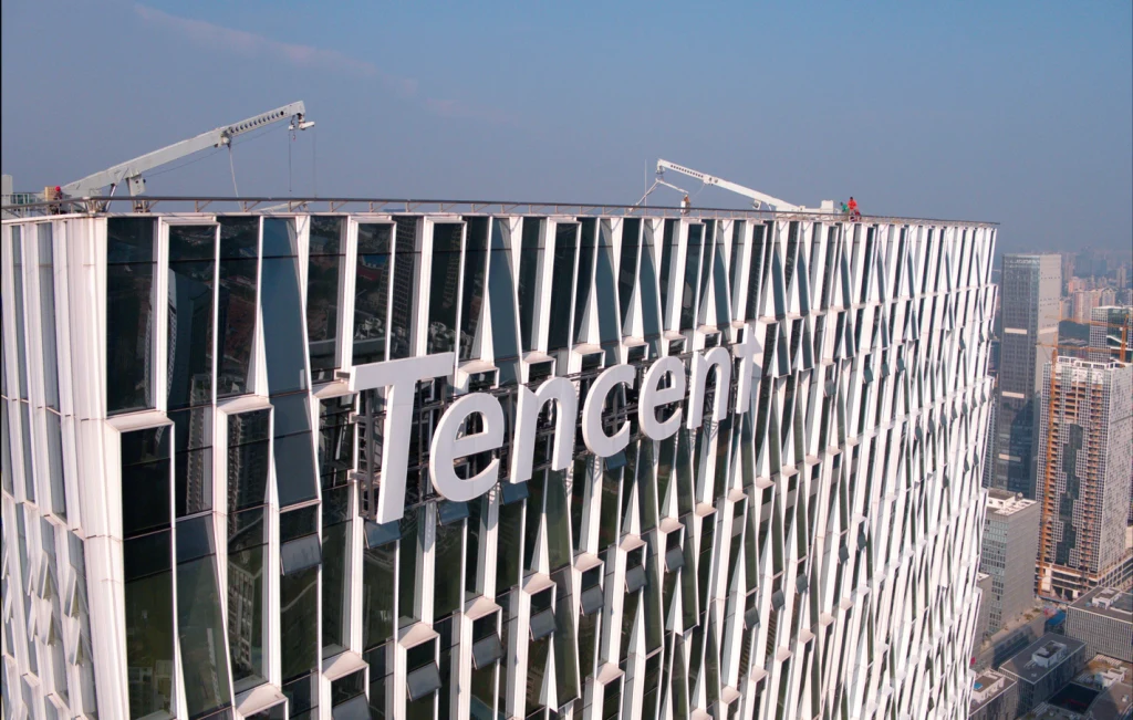 Tencent shares plunge on selling $3b Sea shares