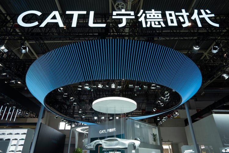 CATL unveils 5-minute charger with 520 km range