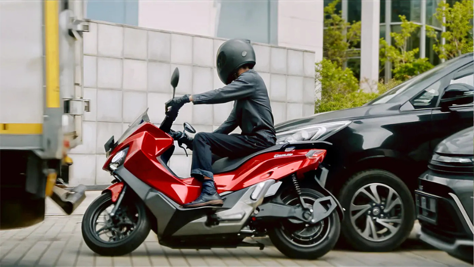 ID's Maka Motors unveils first locally designed e-motorcycle