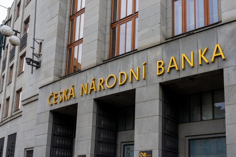Czech central bank considers adding bitcoin to reserves