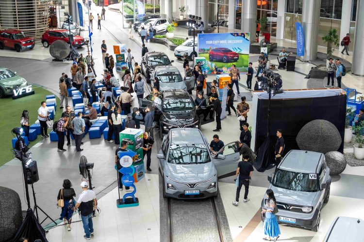 VinFast partners with more banks to boost EV adoption in Indonesia