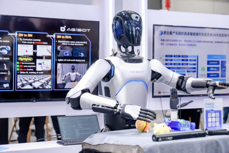 HK university robot performs basketball layup using AI