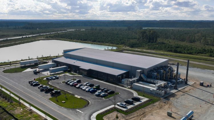 Tesla co-founder’s battery startup Redwood lays off dozens