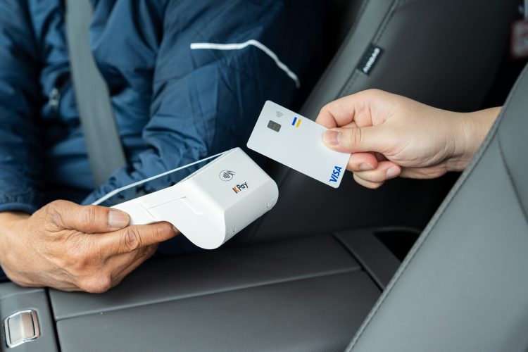 KPay unveils digital payments with Hong Kong taxi fleet Amigo